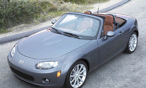 Mazda MX-5 III (NC) 2.0 i 16V (167 Hp)